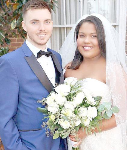 Makayla Woods Weds Ethan Barrett | Living | greenevillesun.com
