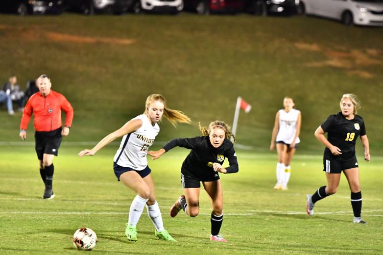 University High Dethrones Lady Knights | Sports | greenevillesun.com