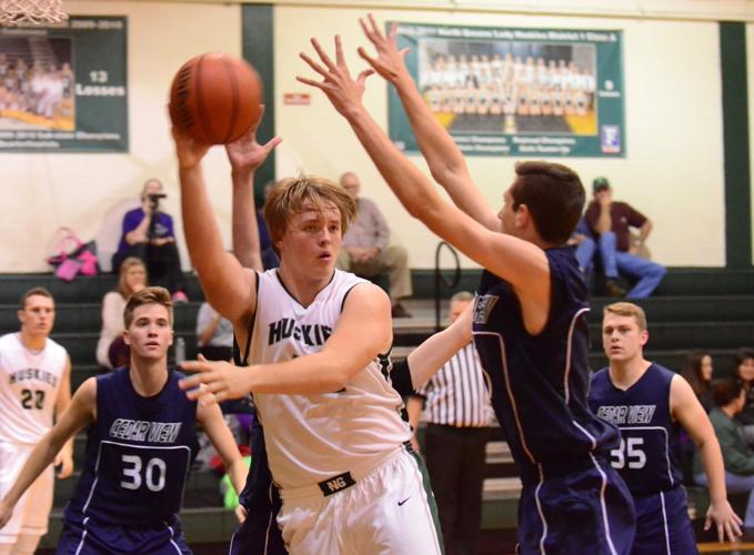 PREP BASKETBALL: Huskies Get Two Lopsided Wins To Start Season | Sports ...