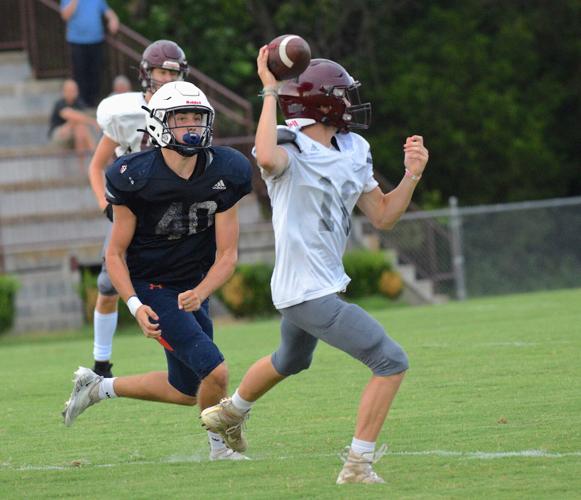 PHOTO GALLERY: Greeneville and South Greene football scrimmages Friday ...