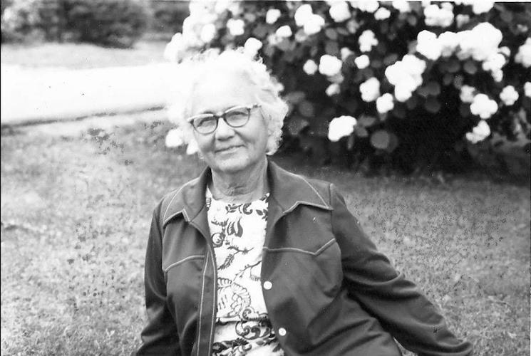 Eugene Wolf To Perform 'The Book Of Mamaw' At Dogwood Park | ACCENT ...