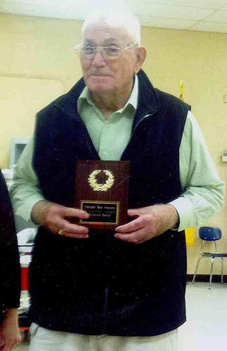 Glenwood Ruritan Honors Donald Ray Inscore | Features | greenevillesun.com