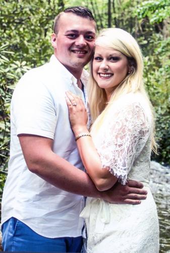 Amanda Hurley To Wed Bronson Buech | Living | greenevillesun.com
