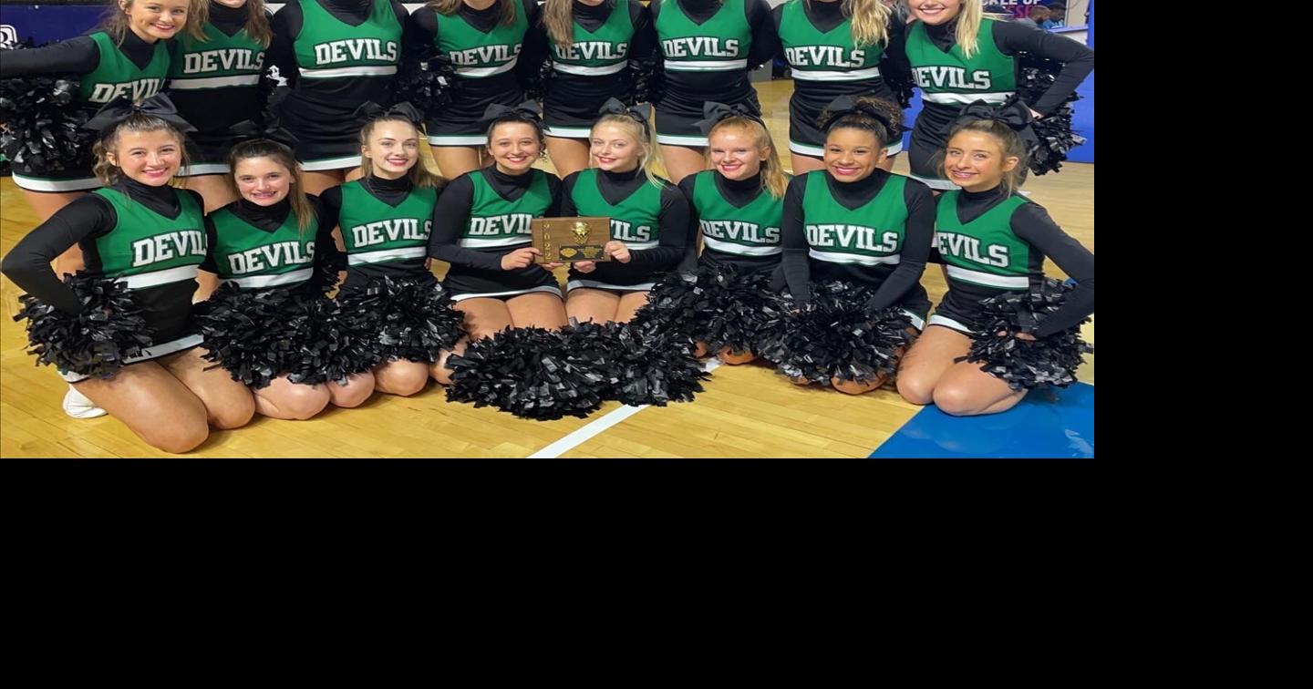 GHS Cheerleaders Win Spirit Award | Education | greenevillesun.com