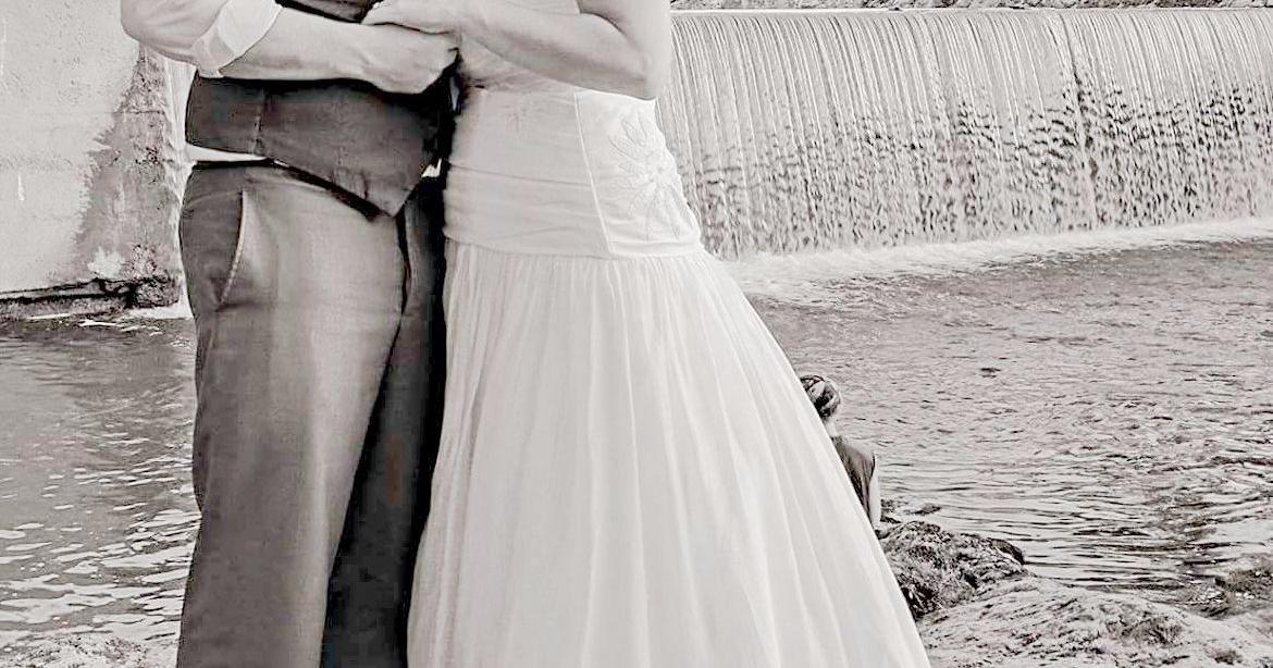 Miranda Renay Finley Weds Randall Whittenton Roderick | Living ...