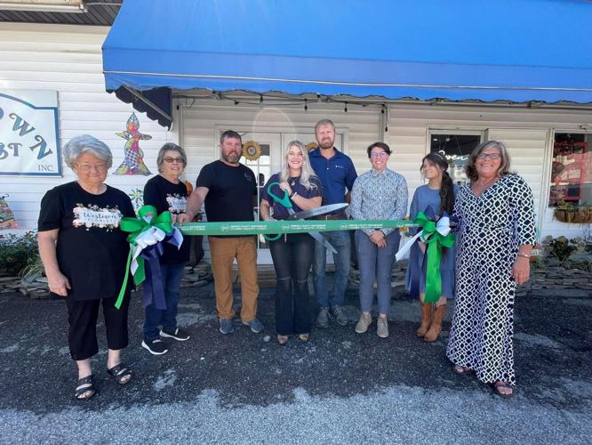 Westown Florist Combines History With Modern Flair | Local Business ...