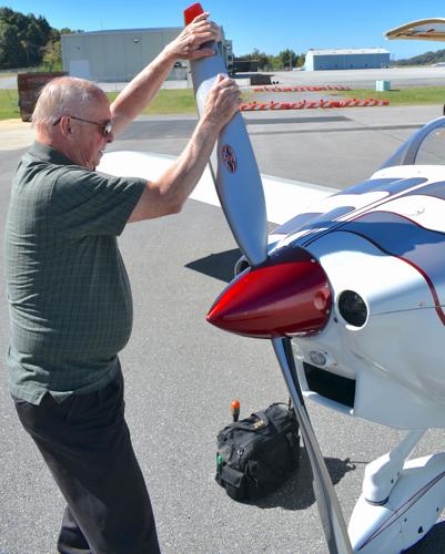 60 Years In Flight: Local Pilot Jerry Hope Receiving Wright Brothers ...