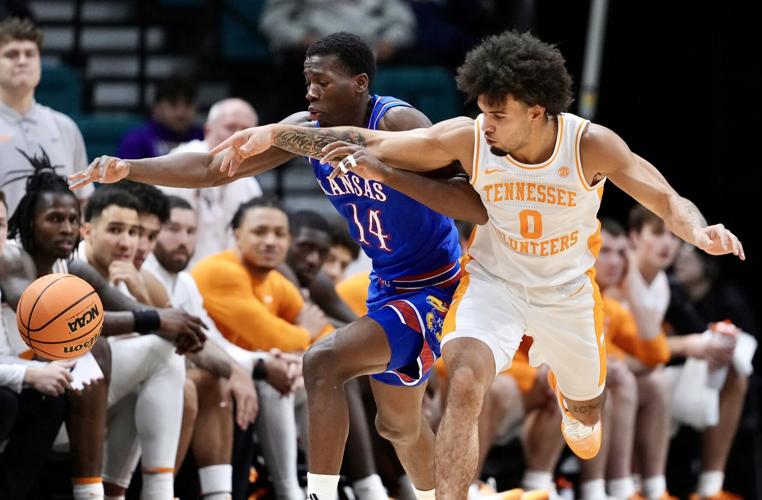 Kansas Rallies To Deal Vols First Loss | Newsletters | greenevillesun.com