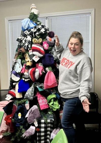 AKM Tennessee Hosts 'Mitten Tree' Drive To Aid Youth In Need | Living ...