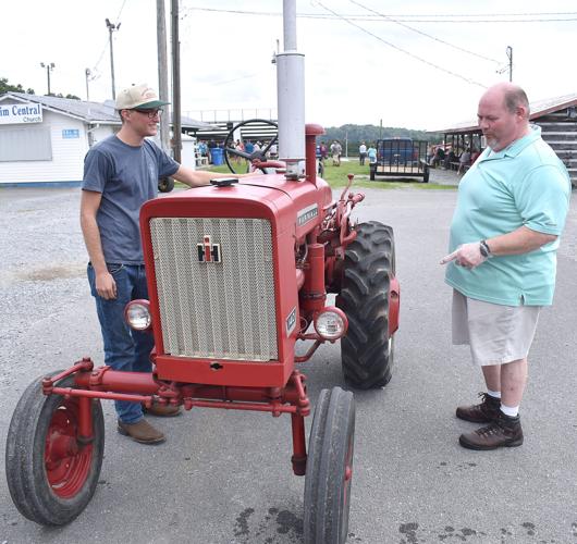 Farm & Auto Show Features Variety Of Attractions | Local News ...