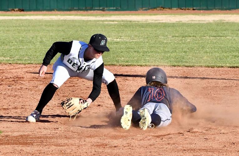 PREP ROUNDUP: Devils, Huskies, Knights Roll | Sports | greenevillesun.com