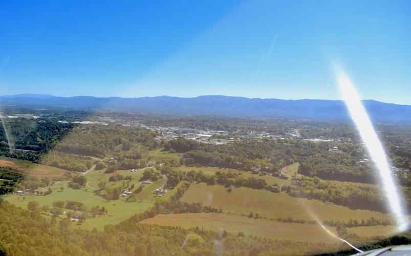 60 Years In Flight: Local Pilot Jerry Hope Receiving Wright Brothers ...