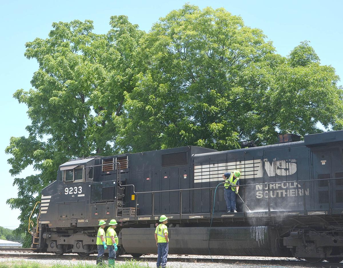 Mechanical Failure Causes Diesel Engine Fire | Local News ...