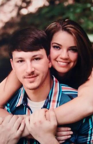 Taylor Miranda Seay Engaged To Wed Dustin Lane Wilhoit | Living ...