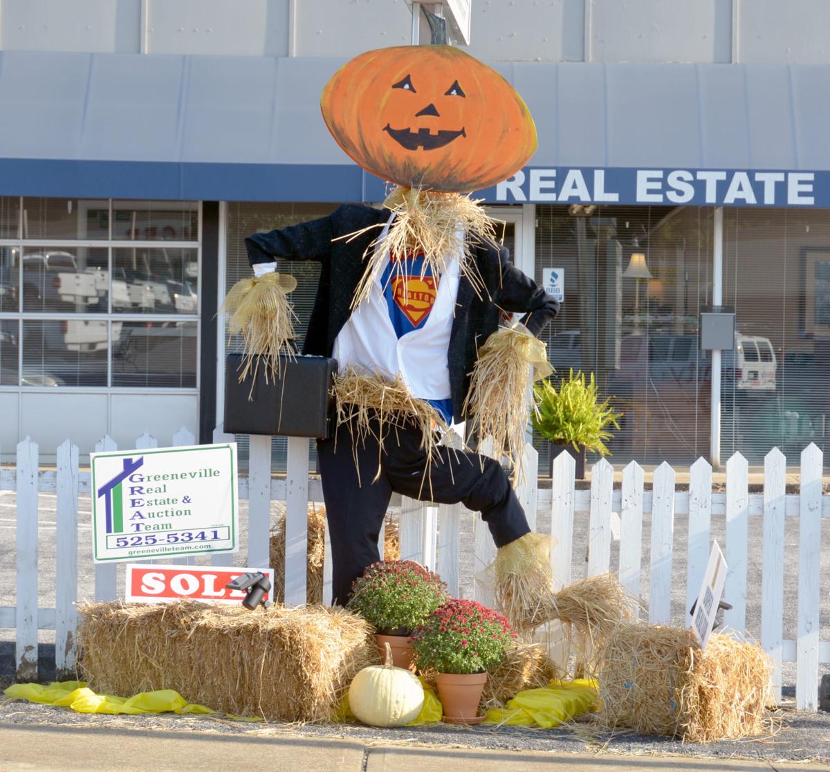 Scarecrows Of Main Return To Downtown Posts | ACCENT | greenevillesun.com