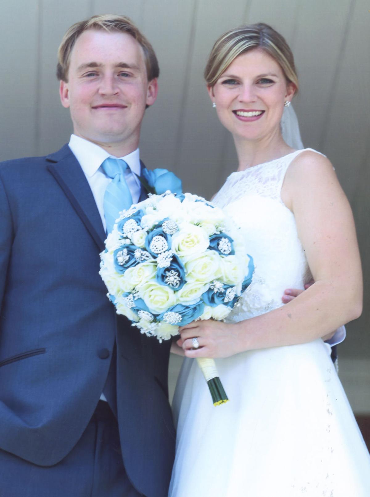 Cassidy Ariel Norton Weds Logan Michael Minnick | Living ...