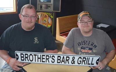 Greer Brothers Open Brother's Bar & Grill | Business | greenevillesun.com