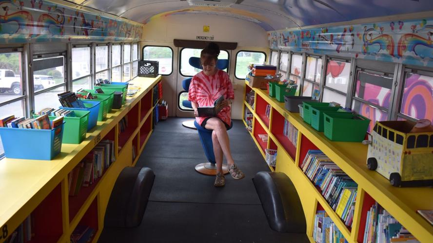 Book Bus Summit Promotes Literacy Mission | Local News | greenevillesun.com