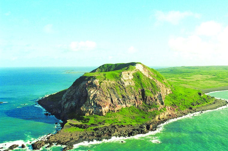Mount Suribachi...on Iwo Jima today. : r/pics