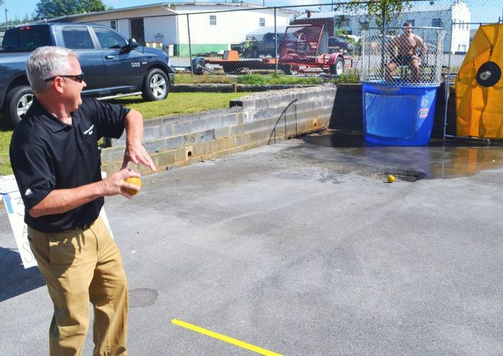 County Mayor Morrison Cools Off (Repeatedly) For Shop With A Cop ...
