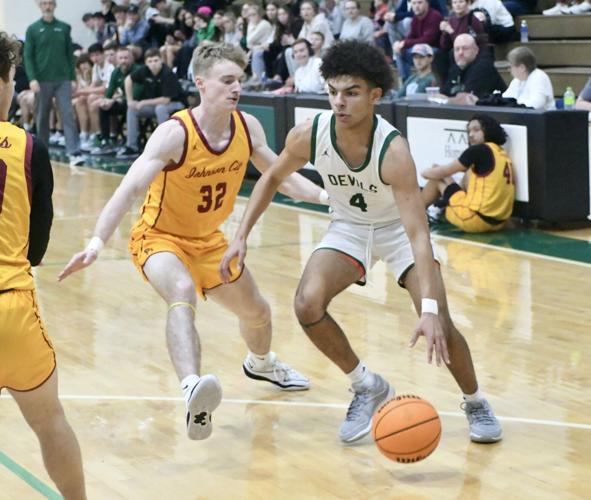 Lady Devils, Devils Split With Science Hill | Sports | greenevillesun.com