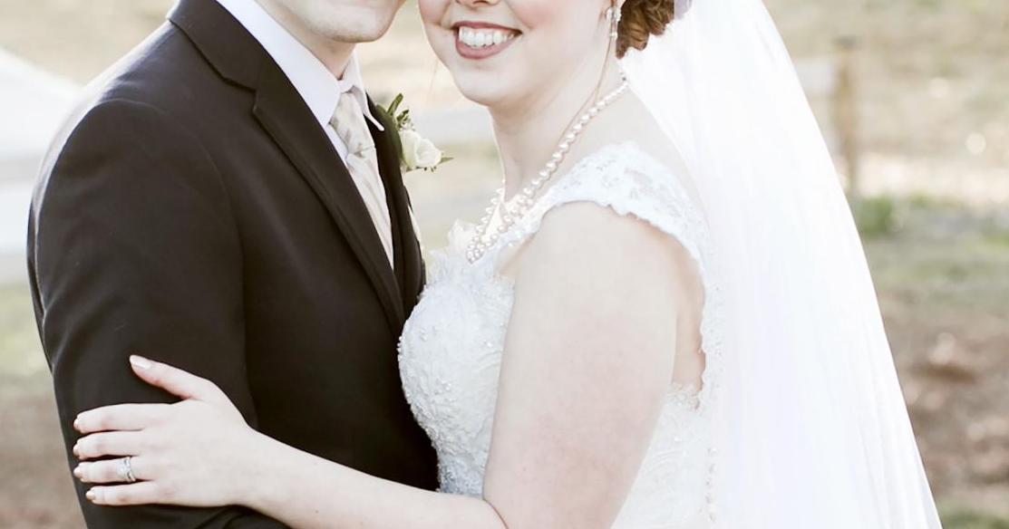 Jennifer Littell Weds Benjamin Repsher | Living | greenevillesun.com