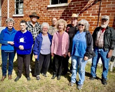 Students Of Former Gilbreath Elementary School Gather | Living ...