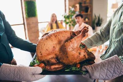 Turkey Or No Turkey? Thanksgiving Feast Alternatives Your Family May ...