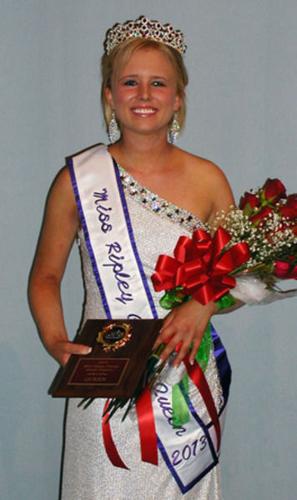 A queen's tiara for poised Milan High School grad | Batesville ...