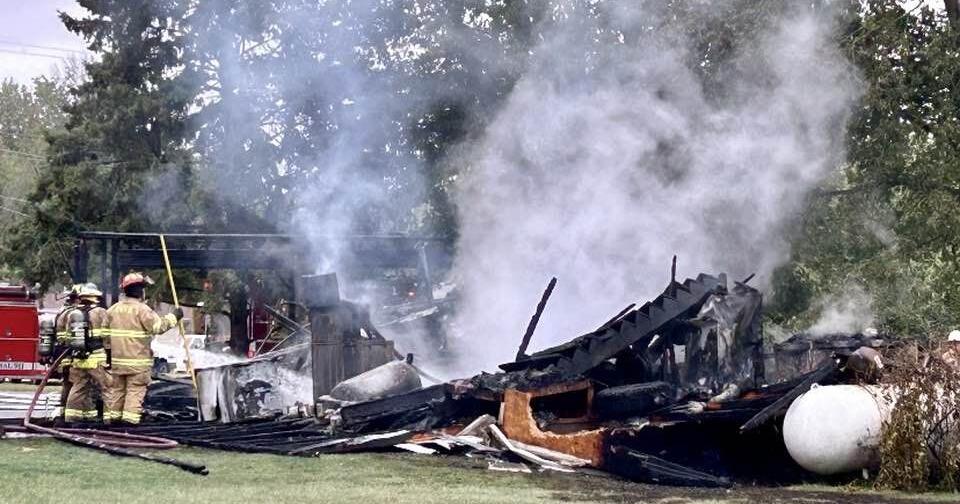 ADAMS GARAGE FIRE | Local News | greensburgdailynews.com