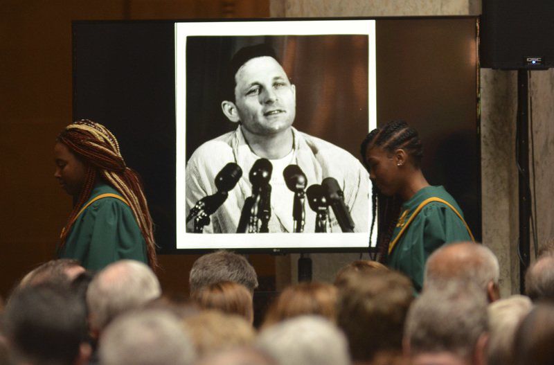 Birch Bayh 'took the path less traveled' | News | greensburgdailynews.com