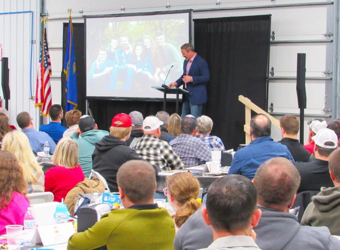 Colts' Hunter Smith speaks at Ag Day Breakfast | Local News ...
