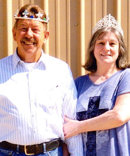 Quilt and wreath bring memories to Crackaway Daze II | Local News ...