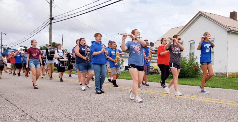 Fair parade draws big crowd | Local News | greensburgdailynews.com