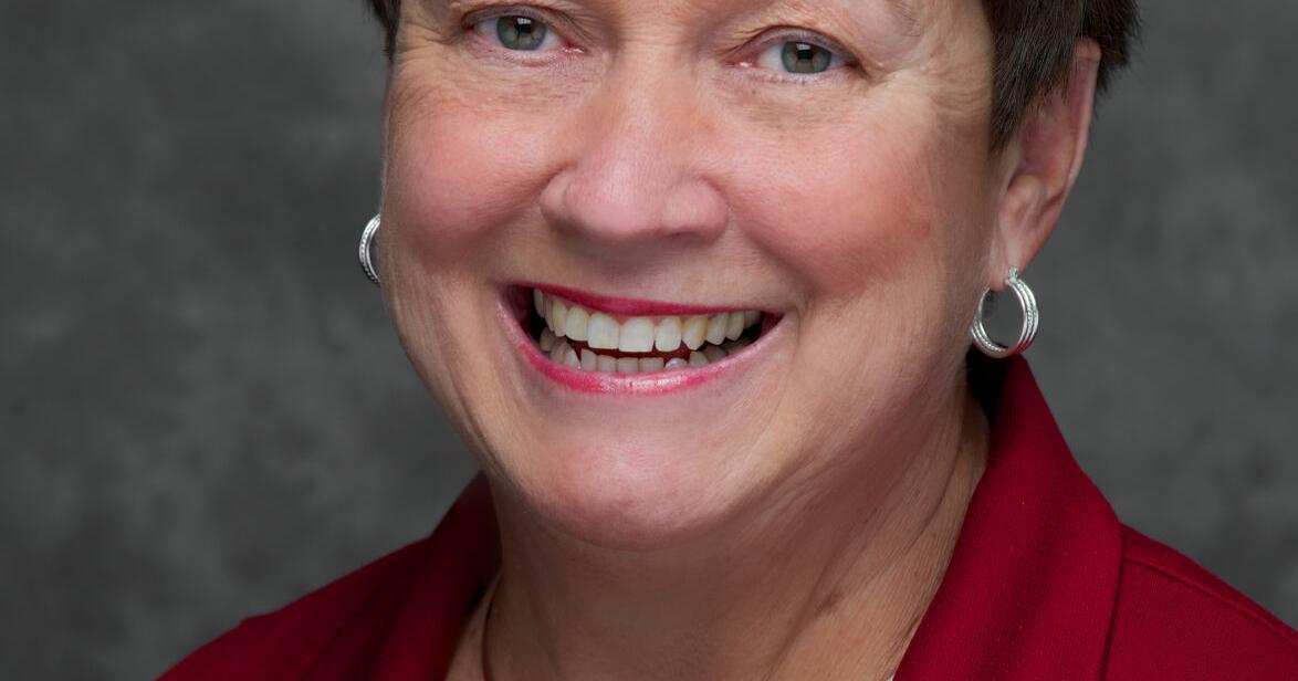 Leising welcomes students to Statehouse | Local News ...