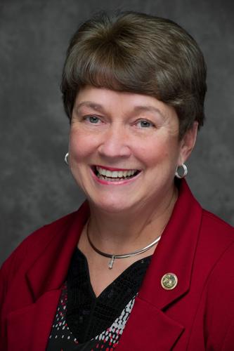 Leising welcomes students to Statehouse | Local News ...