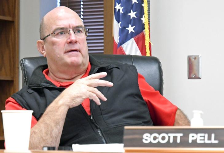 Boone County Commissioners to spend more in cost-savings showdown ...