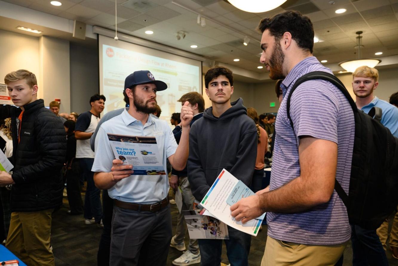 More SC colleges want to help pay students who land summer internships ...