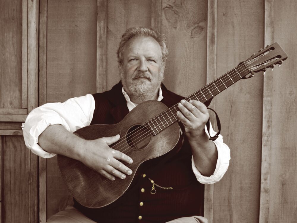 Musician Ian Bell to perform free concert Friday at Guelph Civic Museum