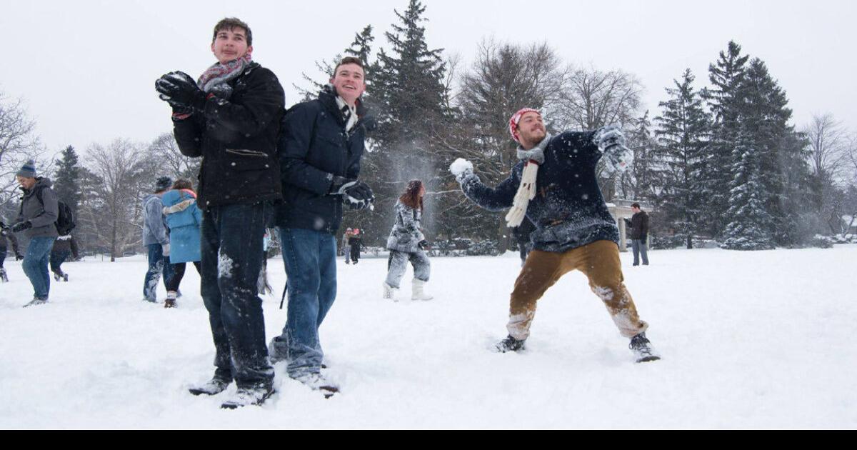University of Guelph students plan for world’s largest snowball fight ...