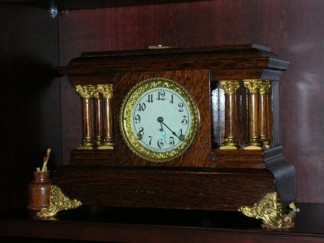 This Old Thing: Pequegnat mantle clock was made in Berlin, Ont.