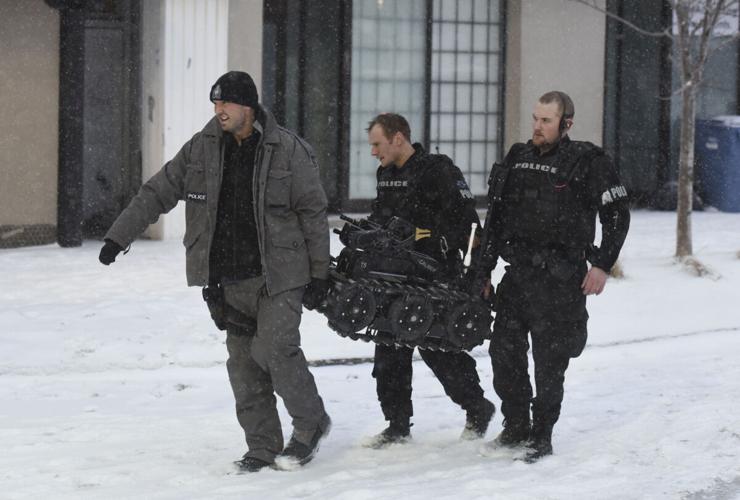 Guelph Police close Carden Street East for investigation