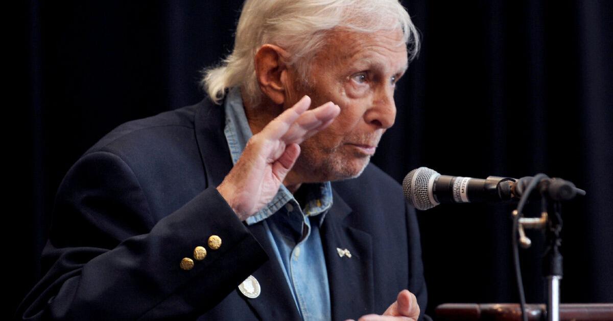 Don Harron, 90, had long career in TV, theatre and radio