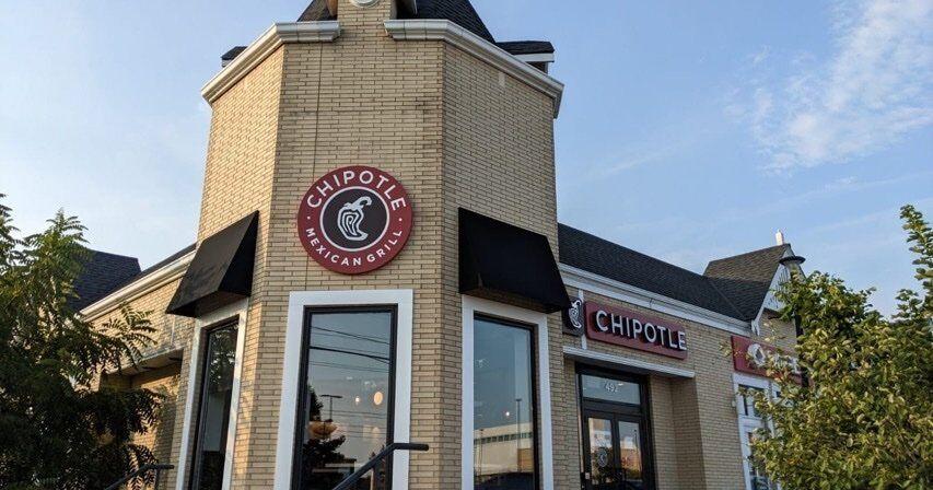 Chipotle prepares to open first restaurant in Guelph