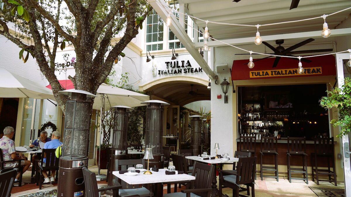 Discover the best steak in town at Naples newcomers | Hospitality ...