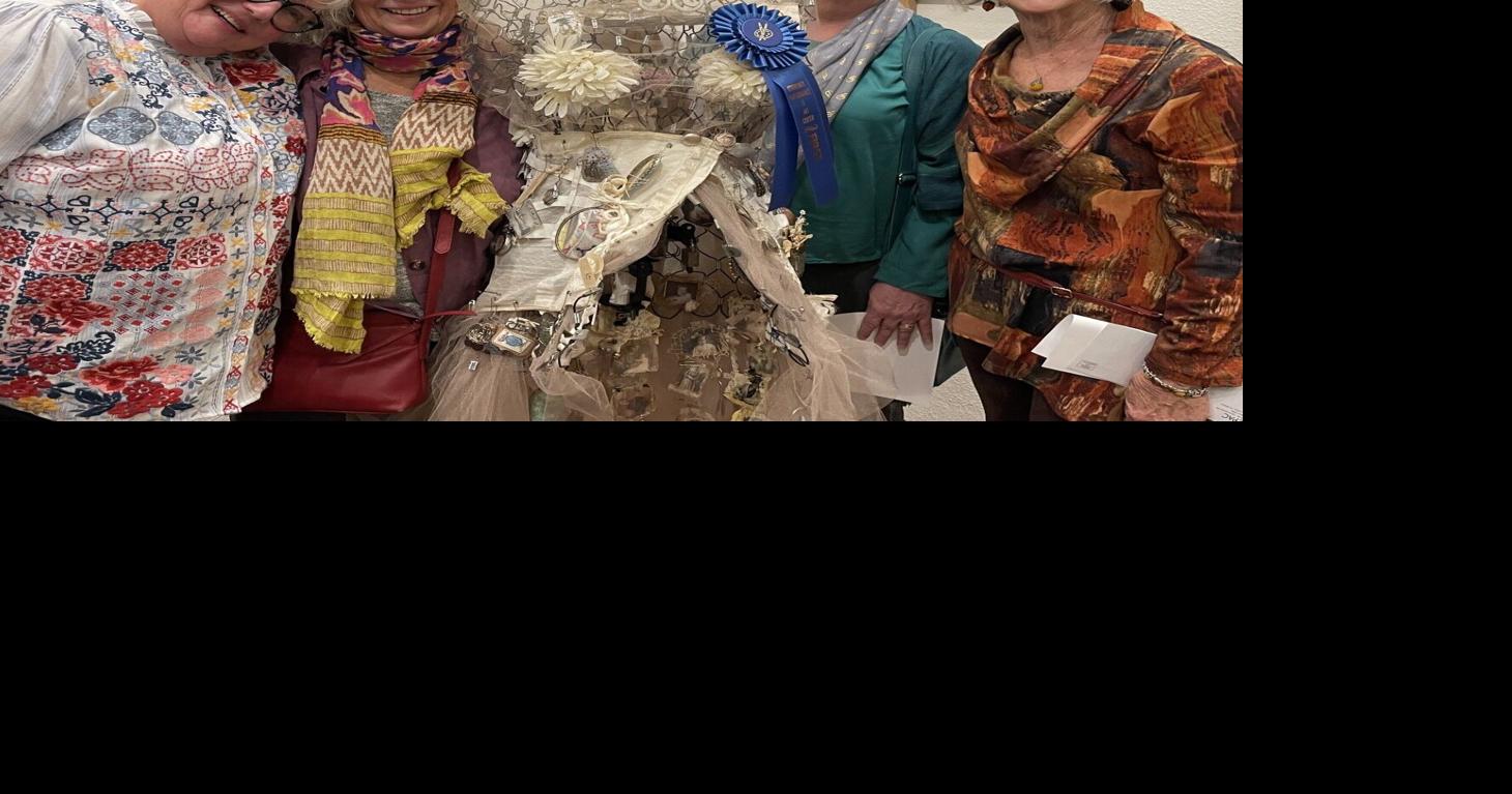 Four artists collaborate, win blue ribbon | Local News Stories | gvnews.com