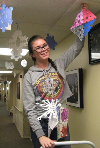 Snowflakes bring holiday cheer | Get Out | gvnews.com