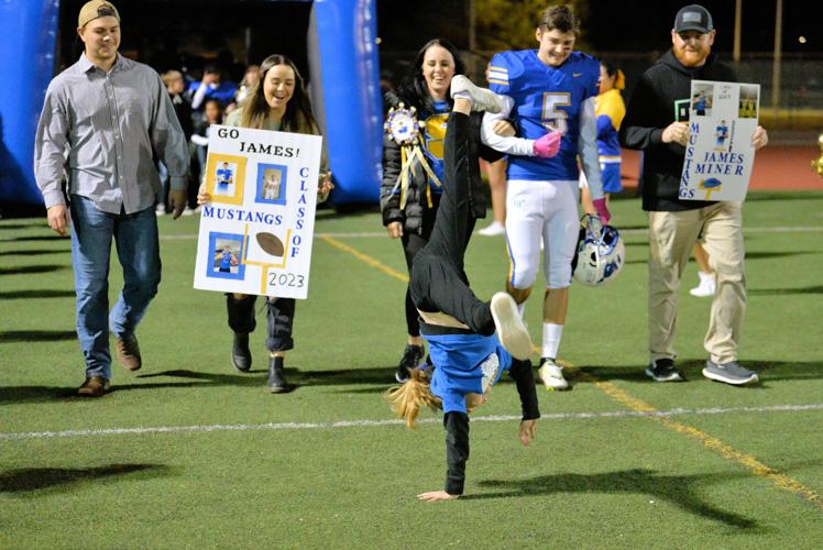 Sahuarita Mustangs football vs. Amphitheater, Nov. 10, 2022 (Senior ...