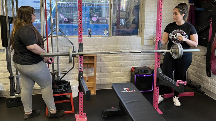 Mother-daughter grow stronger through powerlifting | Local News Stories ...