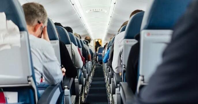 Problem Solved: Airline downgraded me, then refused a refund | Get Out ...